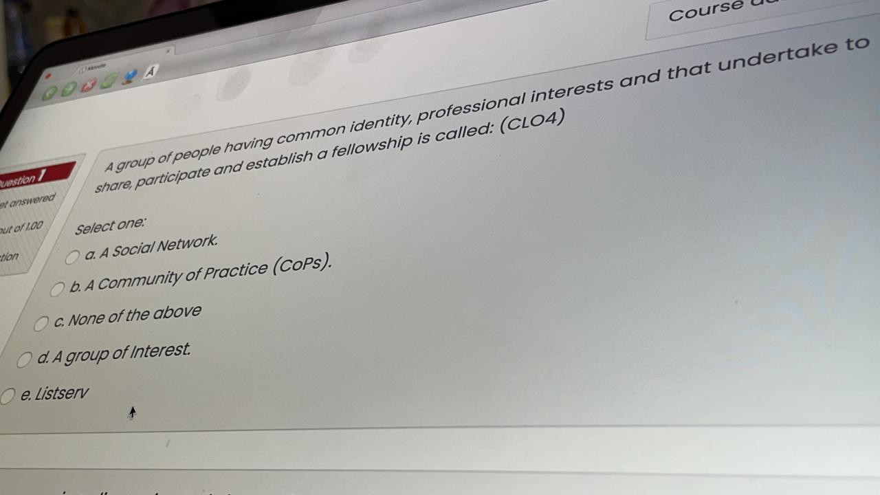 Solved Course مینی vestion/ A group of people having common | Chegg.com