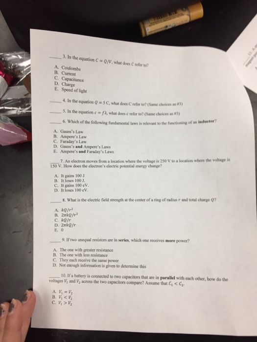 Solved 3. In the equation C-Q/V. what desCrefer to? A. | Chegg.com