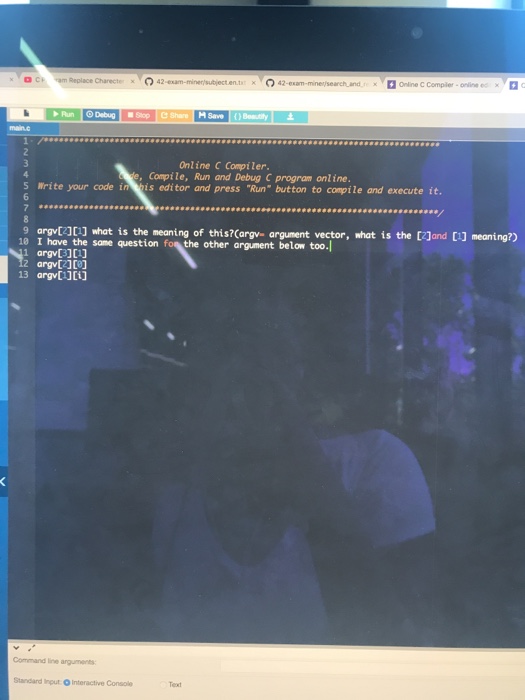 Solved Online C Compler- onlineed Run Debug Stop Share H | Chegg.com