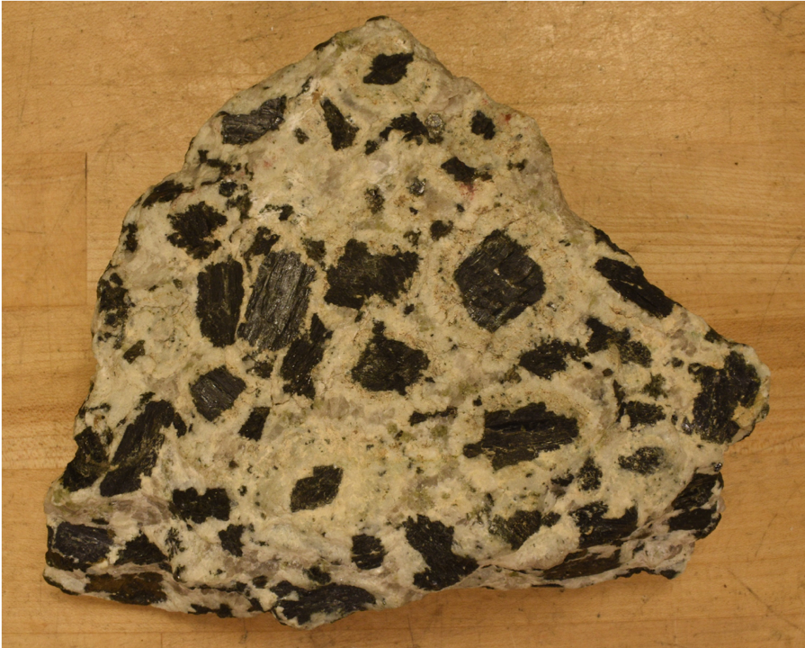 Solved Composition IGNEOUS ROCK IDENTIFICATION CHART Felsic | Chegg.com