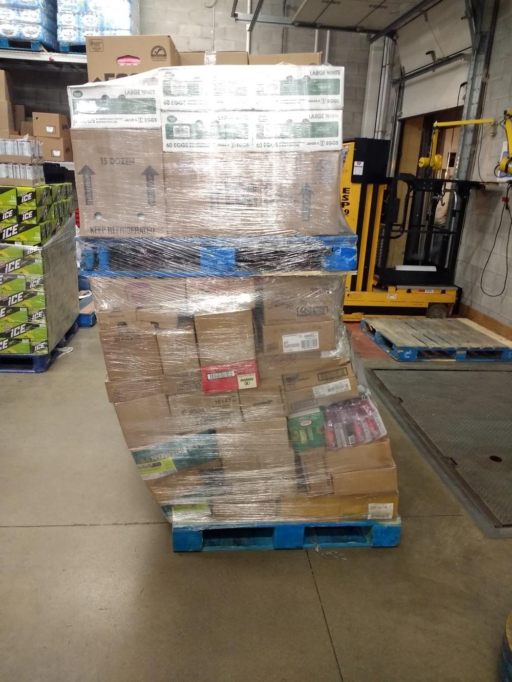 Solved A warehouse worker is making two stacks of | Chegg.com