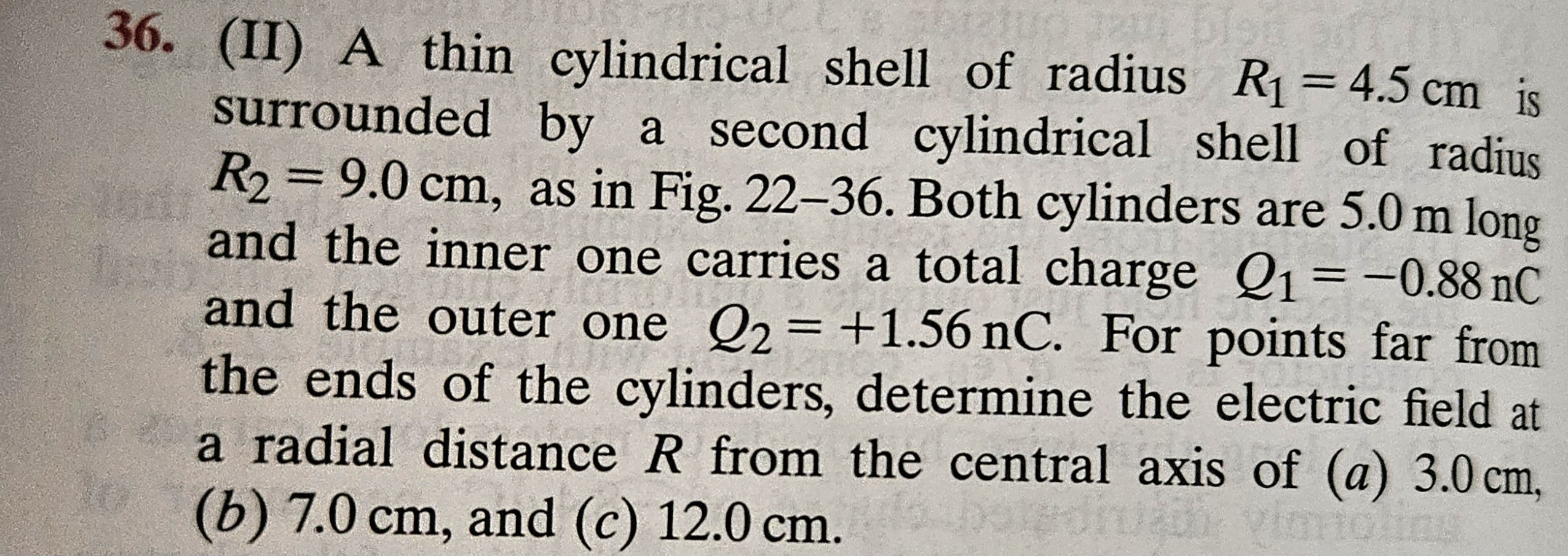 Solved (II) ﻿A thin cylindrical shell of radius R1=4.5cm | Chegg.com