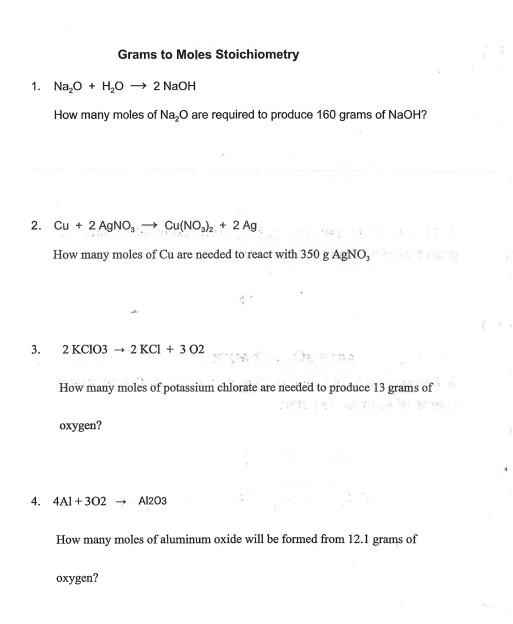 Solved Grams to Moles Stoichiometry 1. Na2O+H2O→2NaOH How | Chegg.com