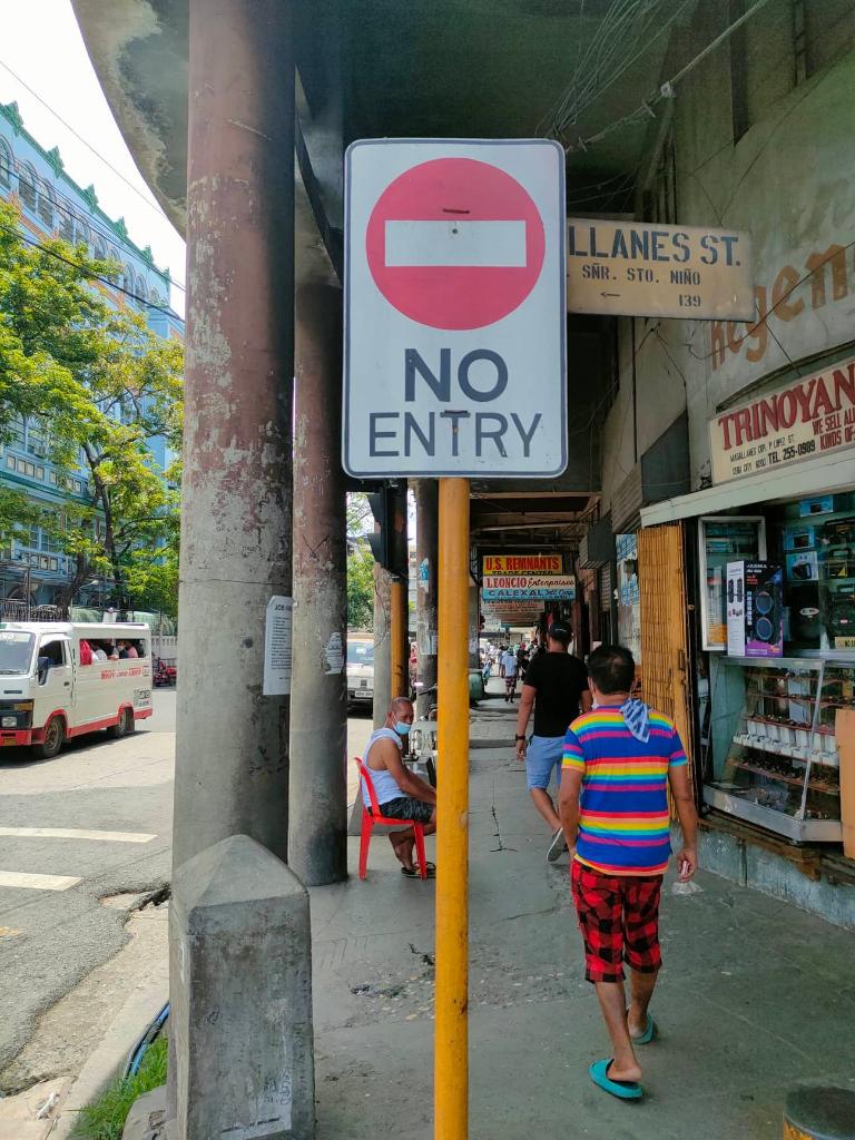 Solved identify the different traffic signs and see if they | Chegg.com