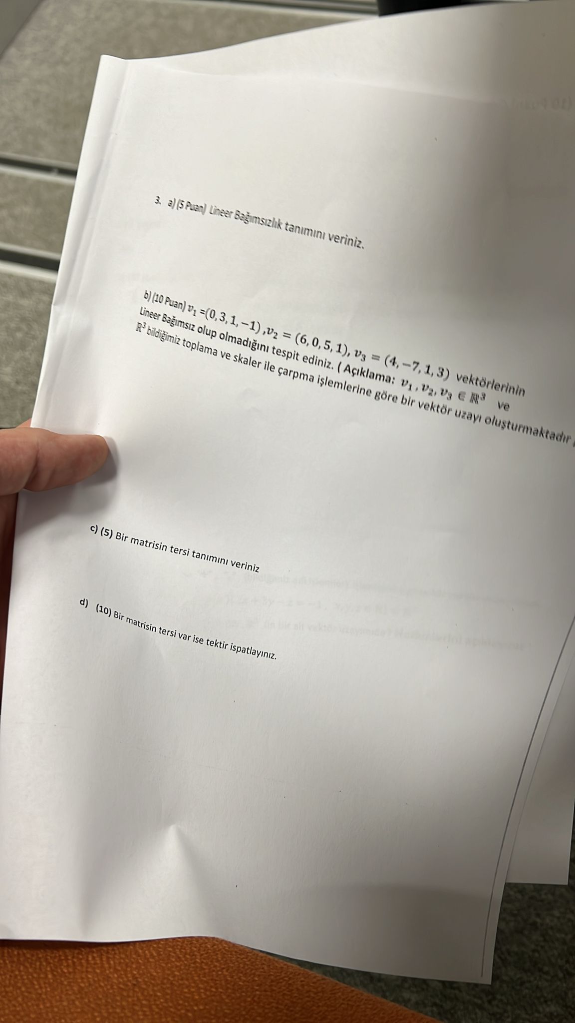 Solved a)(5 ﻿Alay) ﻿Lineer Bäsimsizlk tanımını | Chegg.com