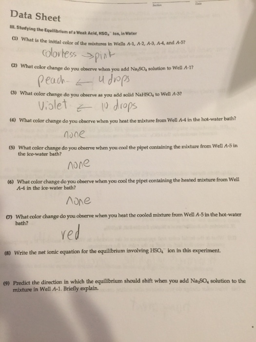What is the initial color of the mixtures in Wells | Chegg.com