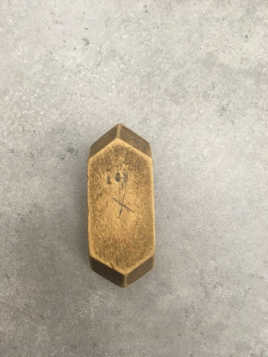 Solved Center of # of mirror symmetry? plales Rotoinversion | Chegg.com