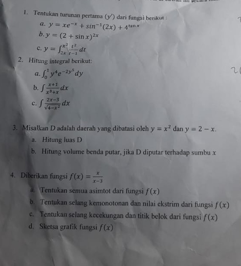 Solved Tentukan turunan pertama (y') ﻿dari fungsi berikut | Chegg.com