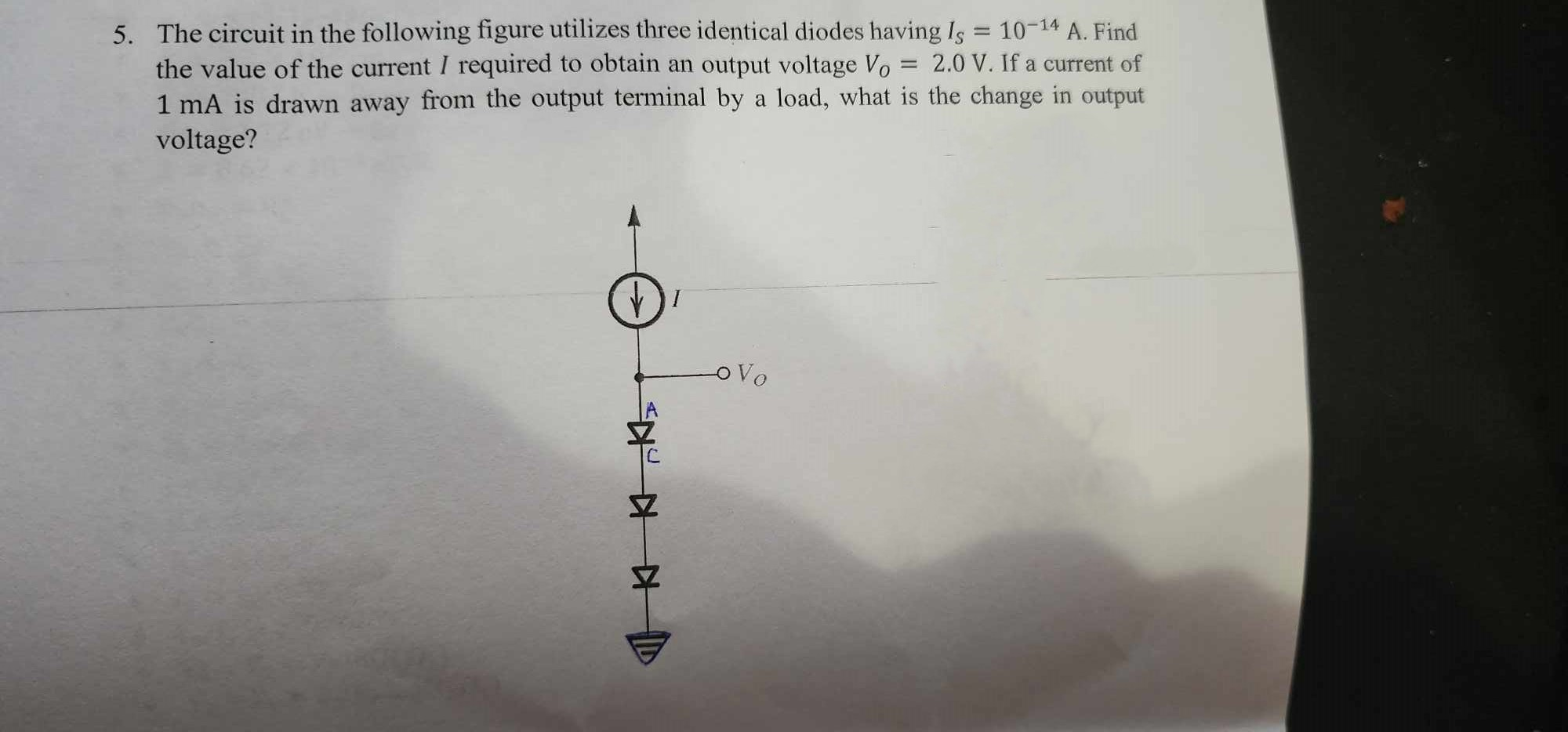 Solved 5. The circuit in the following figure utilizes three | Chegg.com