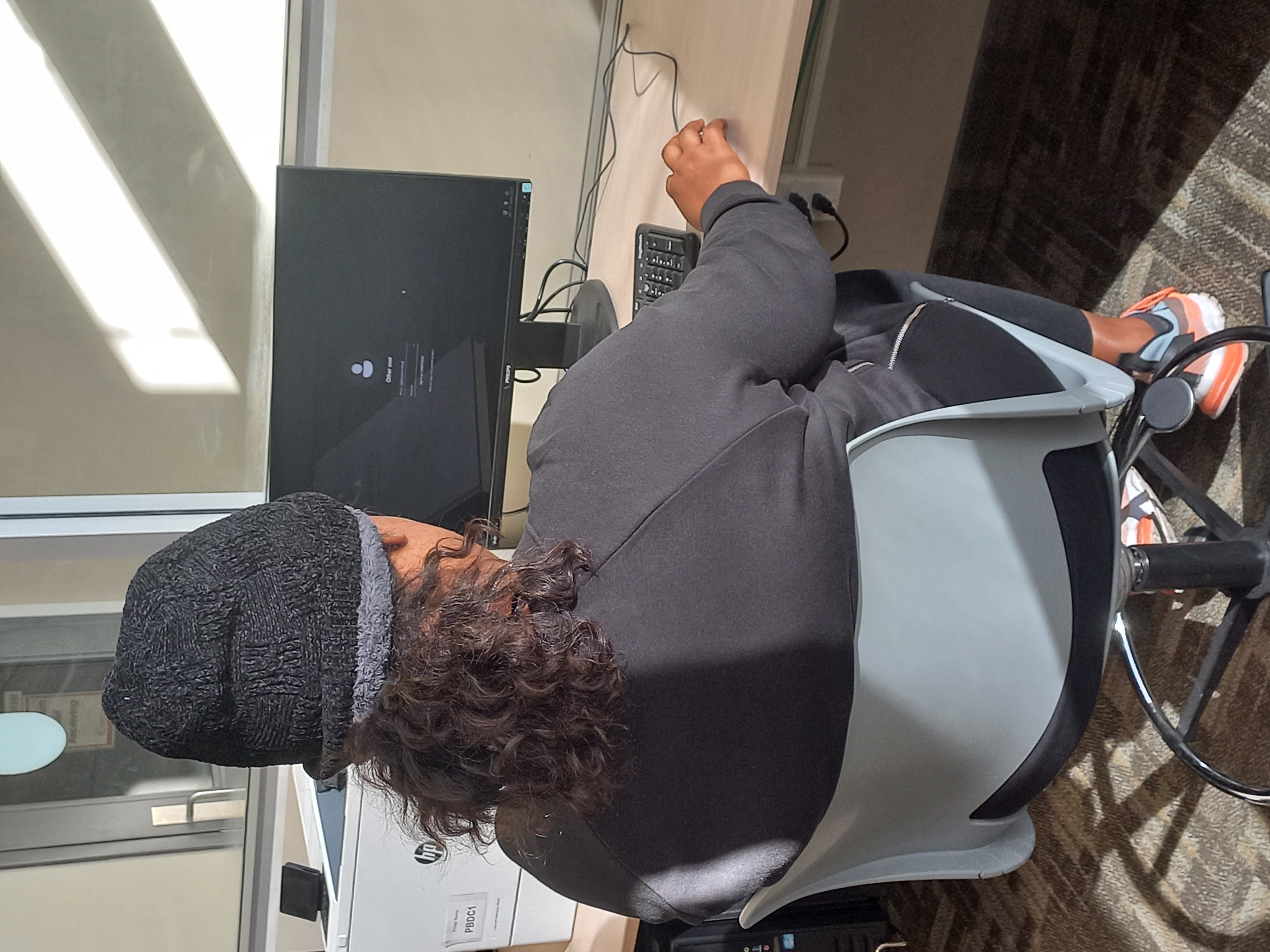 Solved Identify a worker at work using a computer | Chegg.com