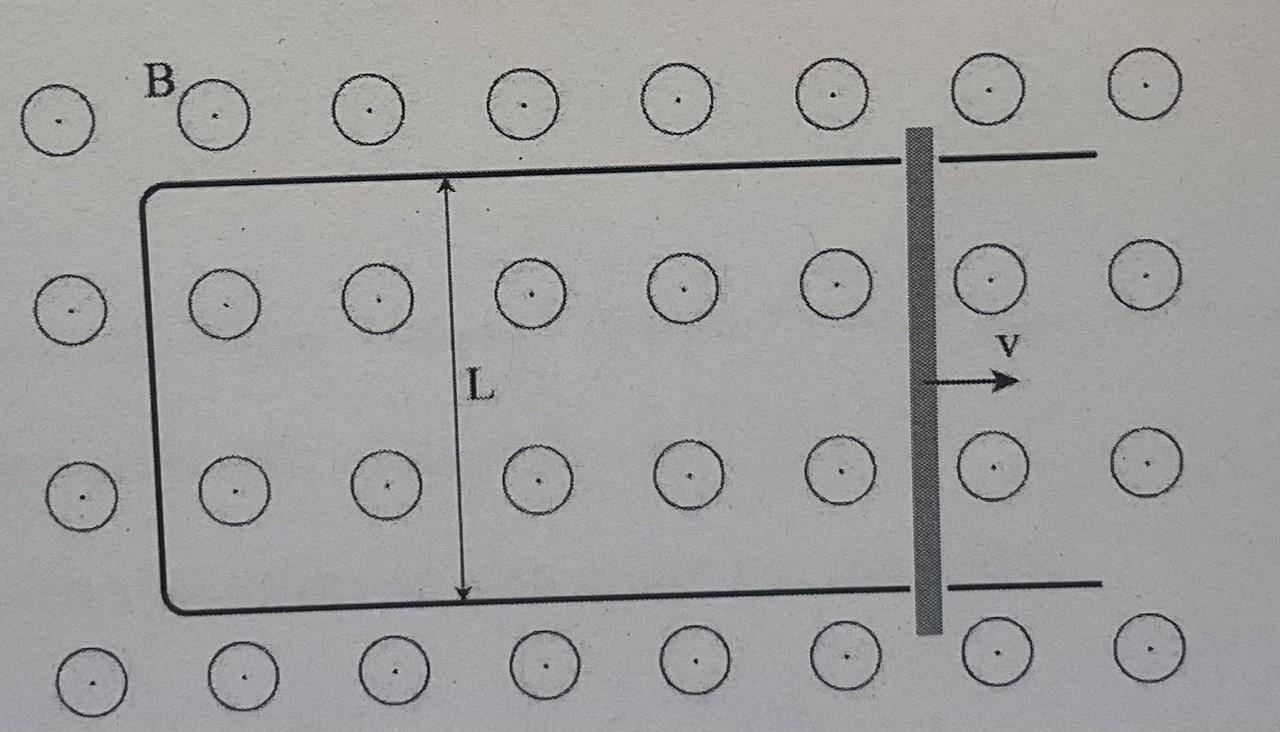 Solved In what direction does the current flow through the | Chegg.com