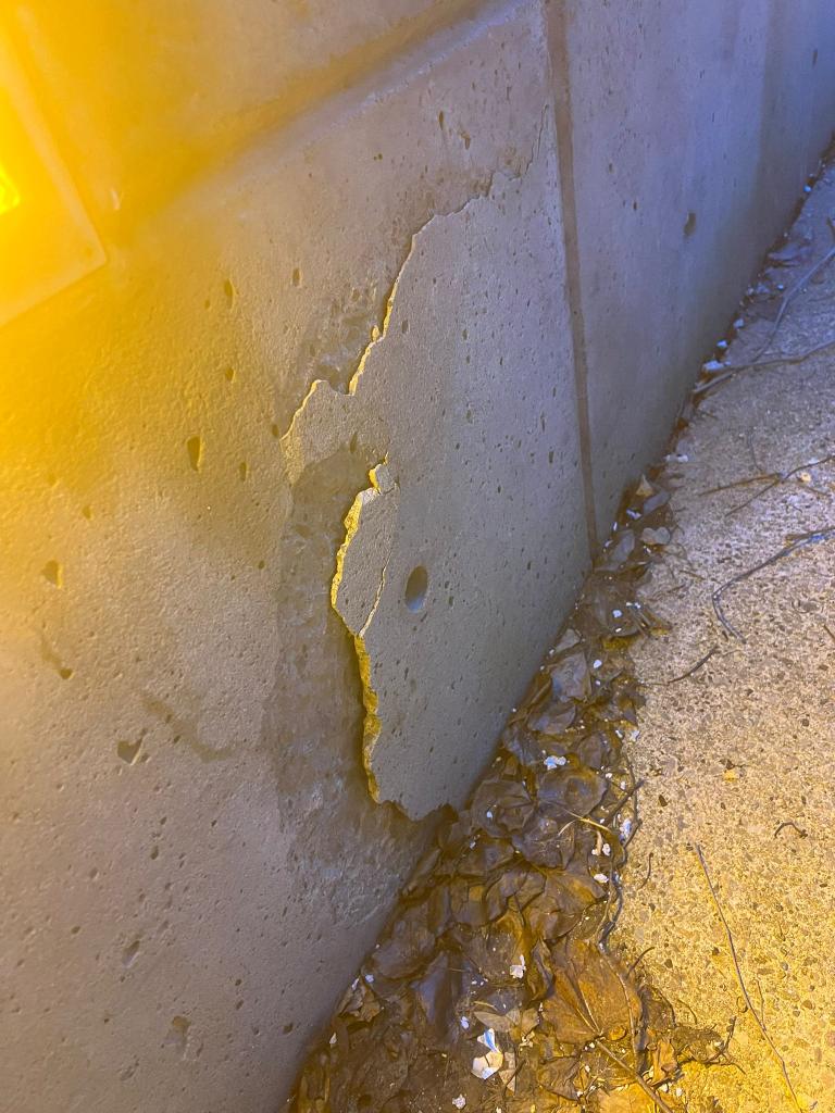 Solved 1)Would the frost wedging in this location contribute | Chegg.com