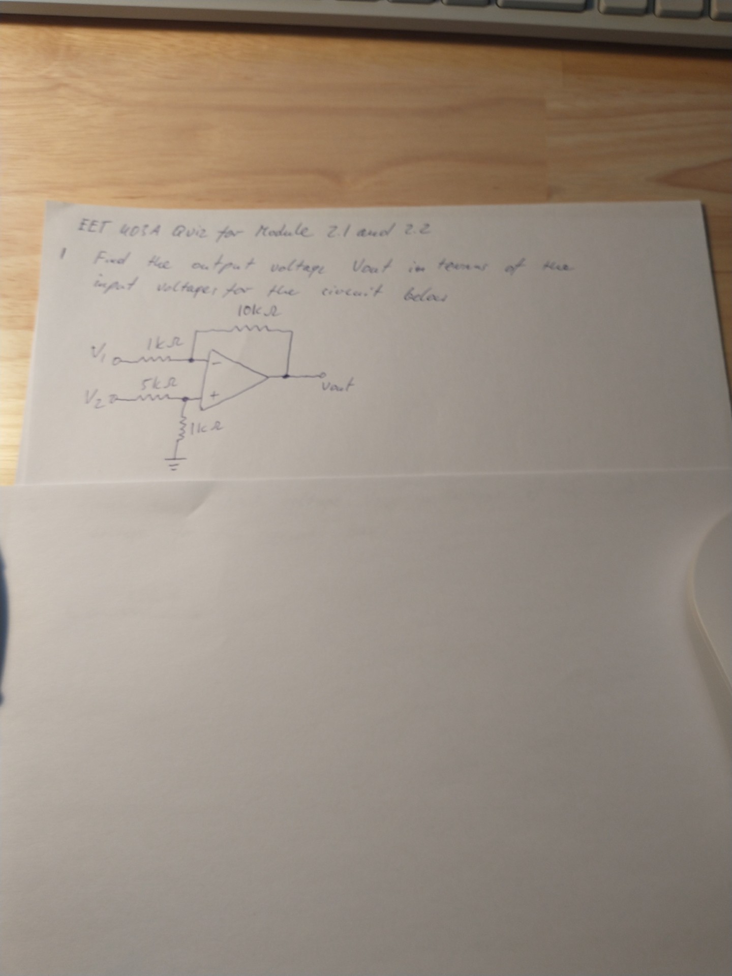 Solved 1 ﻿Find the output voltere V out in terms of theinput | Chegg.com