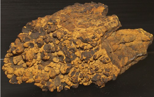 Solved 1) In 1-2 sentences, describe physical properties | Chegg.com