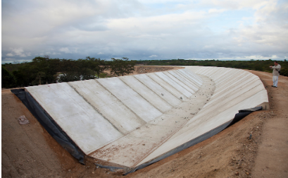 Solved (code in python please) In the design of trapezoid | Chegg.com