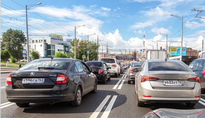 Solved I have two images of Russian cars with visible | Chegg.com