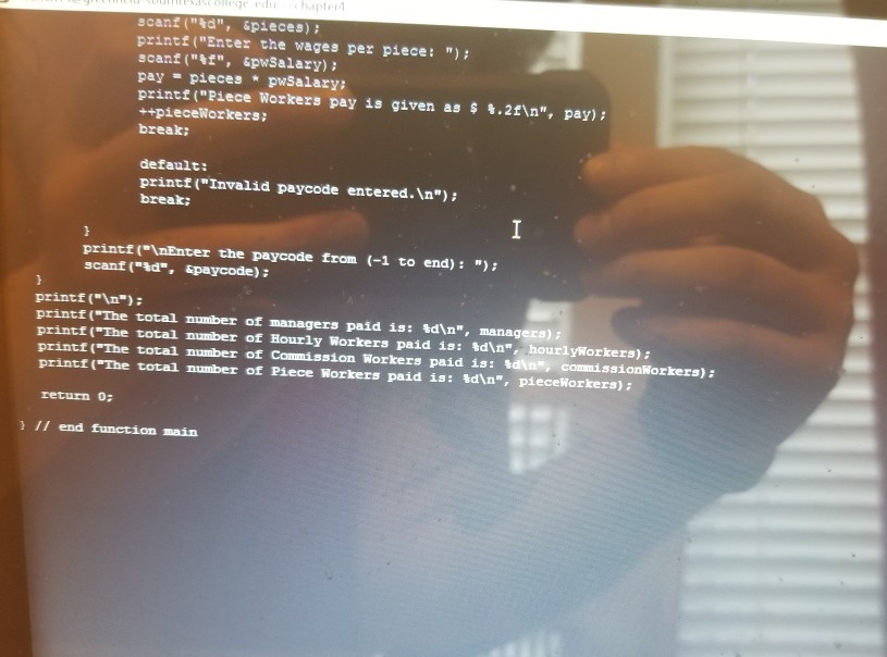 Solved I Am Having Trouble With Executing The Program It 