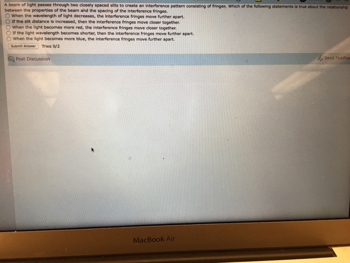 Solved A beam of light passes through two closely spaced | Chegg.com