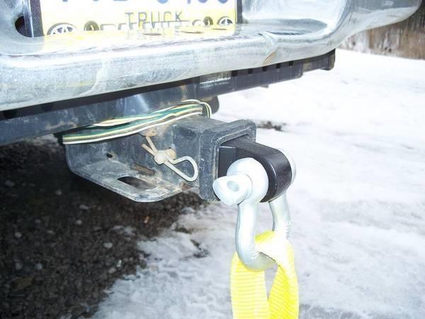 Solved A clevis is used to tow a car as shown in Figure 7 | Chegg.com
