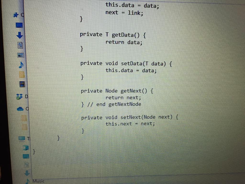 Solved Question: public class Tutorial8Demo { public static | Chegg.com