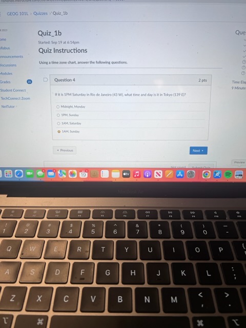 Solved Midniphe Mondar whe suntes 1AM Solundor uM Sunder | Chegg.com
