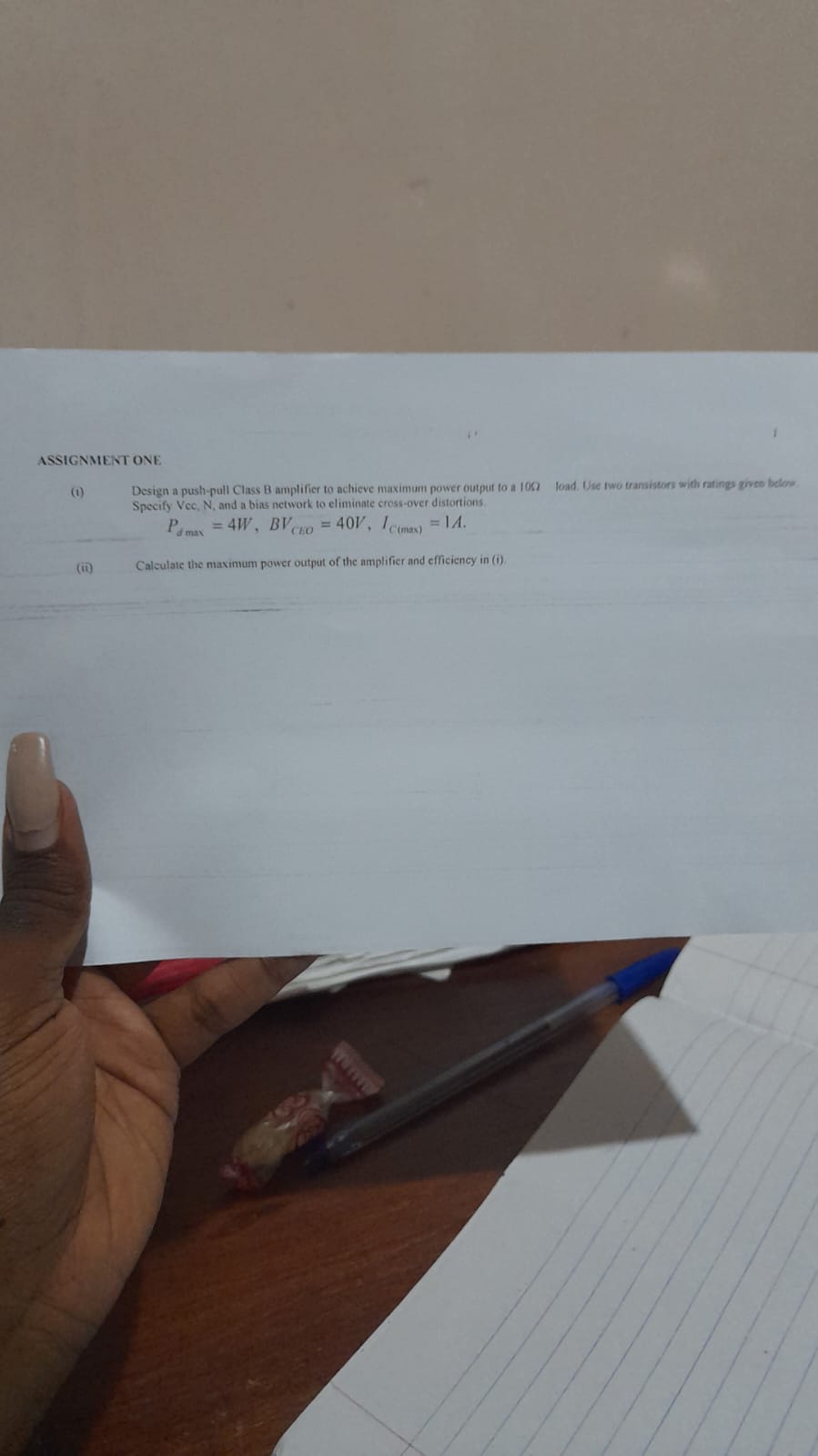 Solved ASSIGNMENT ONE. (1) Design a push-pull Class B | Chegg.com