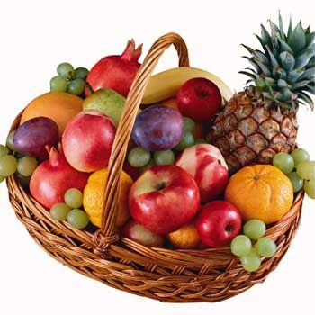 Solved Use matlab, Find as much as fruit types and segment | Chegg.com