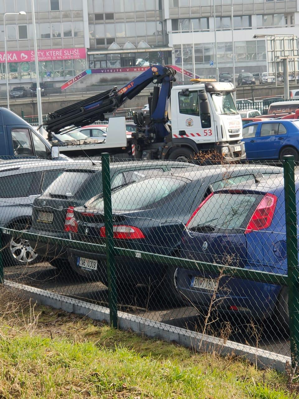 Solved Draw the denavit hartenberg table and frame diagram | Chegg.com