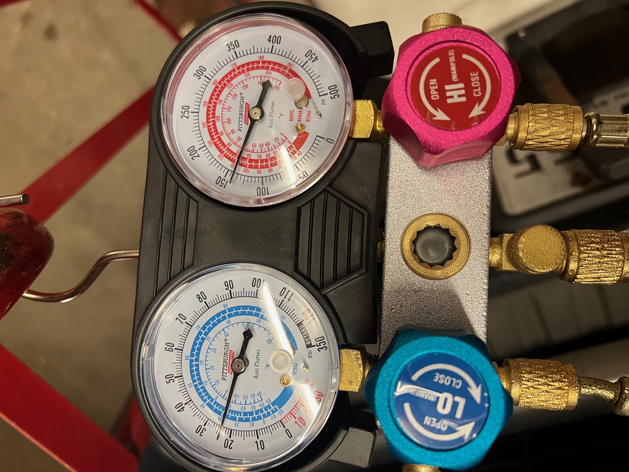 Solved R-134a is placed into a closed loop vehicle air | Chegg.com