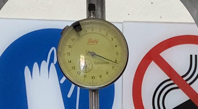 how to read the force dial gauge (div)? | Chegg.com