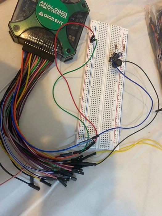 Solved Need to assemble this circuit on breadboard and | Chegg.com