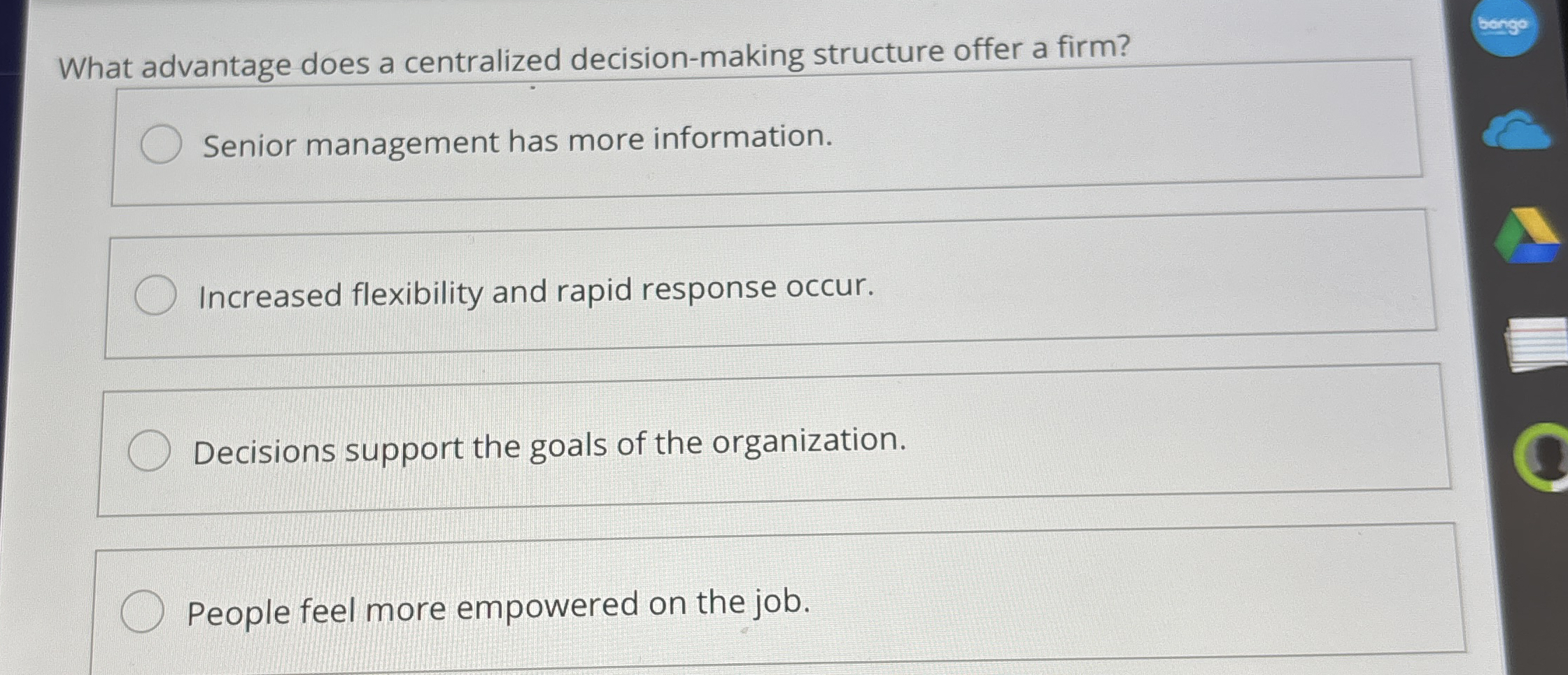 Solved What advantage does a centralized decision-making | Chegg.com
