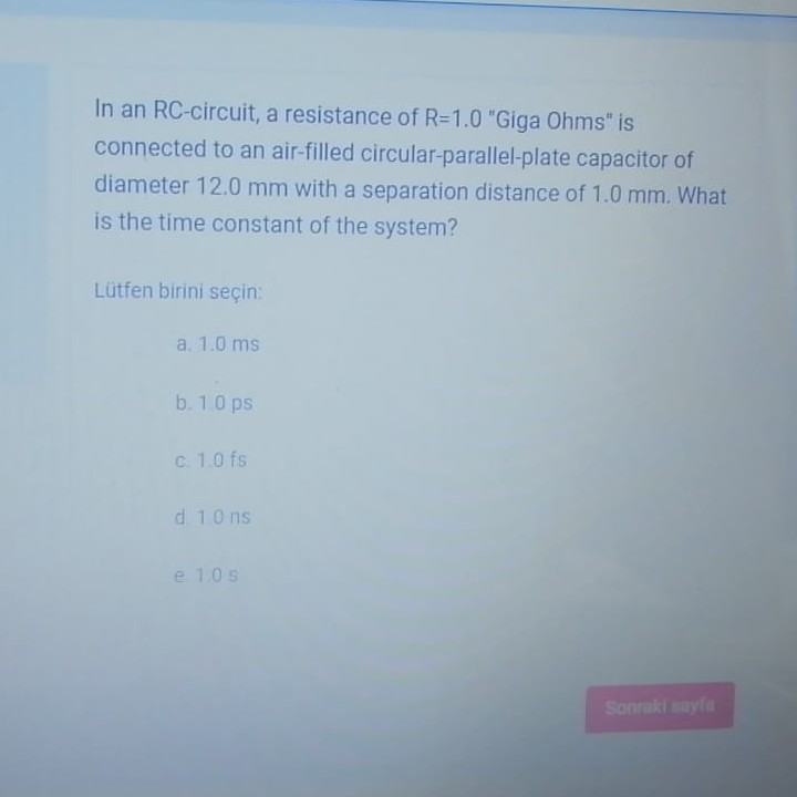 Solved In an RC-circuit, a resistance of R=1.0 "Giga Ohms" | Chegg.com