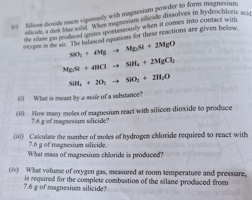 (c) ﻿Silicon dioxide reacts vigorously with magnesium | Chegg.com