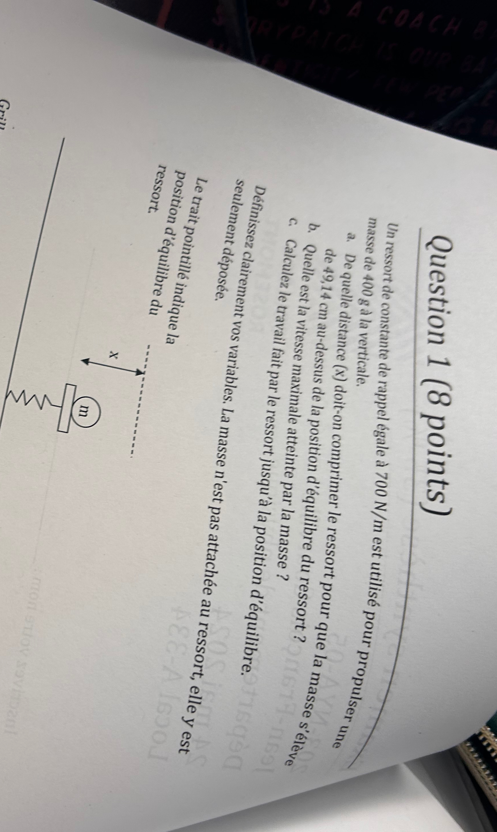 Solved Question 1 (8 ﻿points)Un ressort de constante de | Chegg.com