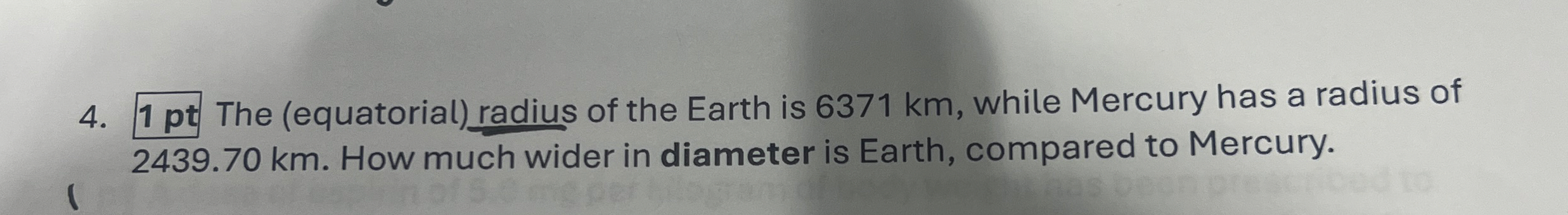 Solved 1 ﻿pt The (equatorial) ﻿radius of the Earth is 6371 | Chegg.com