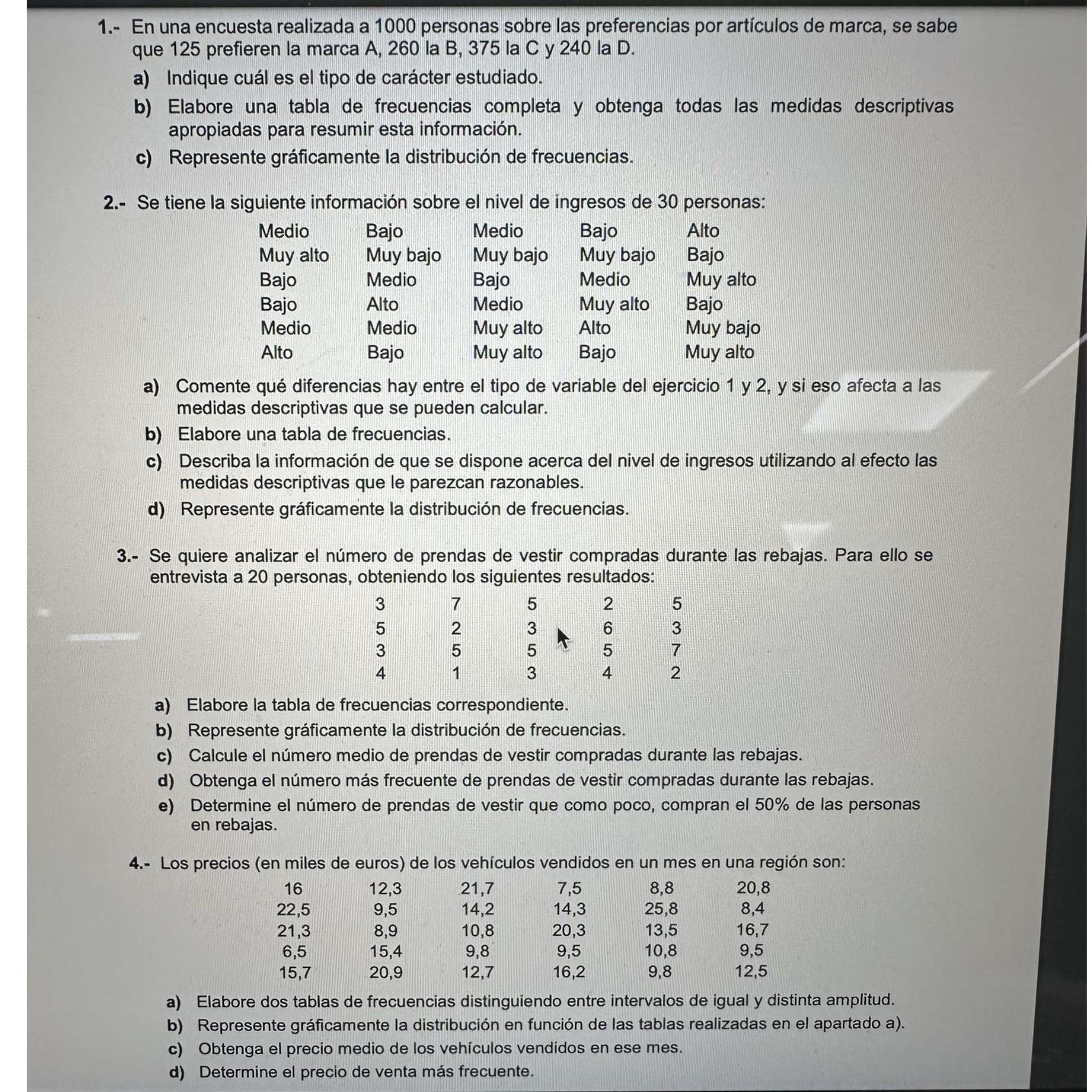 Solved 1.- ﻿En una encuesta realizada a 1000 ﻿personas sobre | Chegg.com