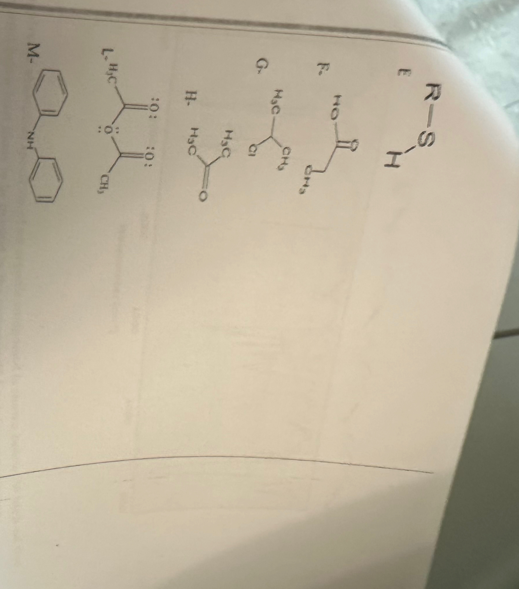 Solved Identify tthehe functional groups in each organic | Chegg.com