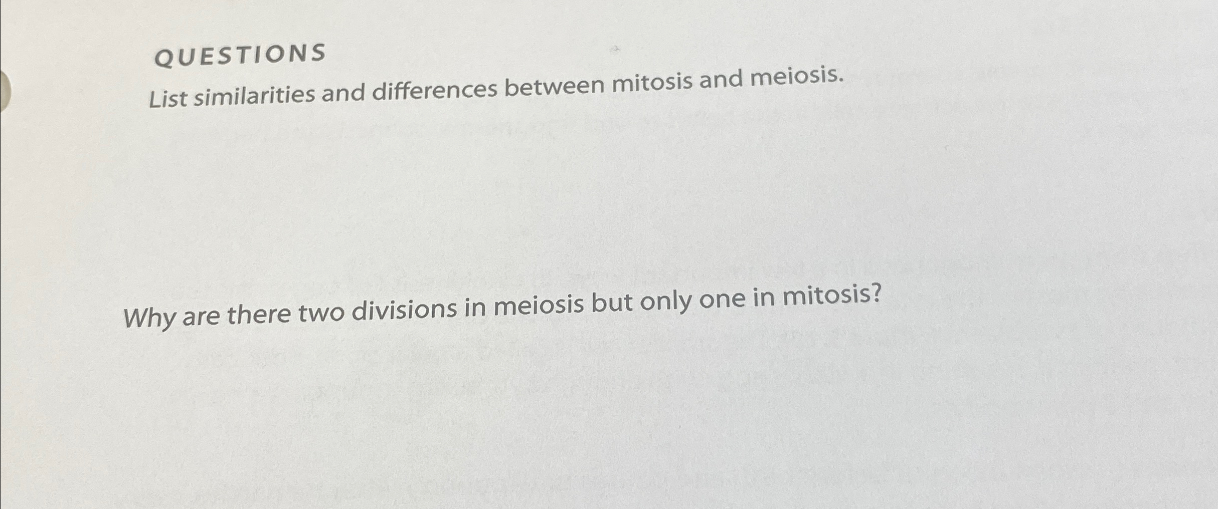 Solved QUESTIONSList similarities and differences between | Chegg.com