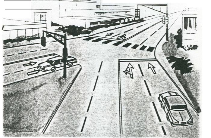 Solved Figure 2 shows an intersection in Y, in which | Chegg.com