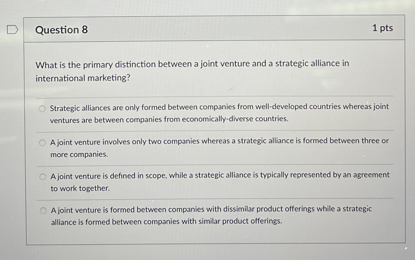 Solved Question 8 ﻿1pts ﻿What is the primary distinction | Chegg.com