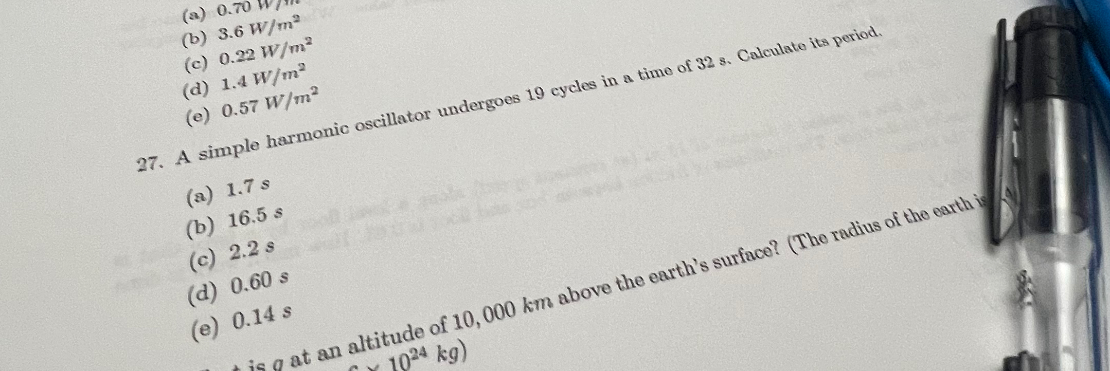 Solved 27. ﻿A simple harmonic oscillator undergoes 19 | Chegg.com