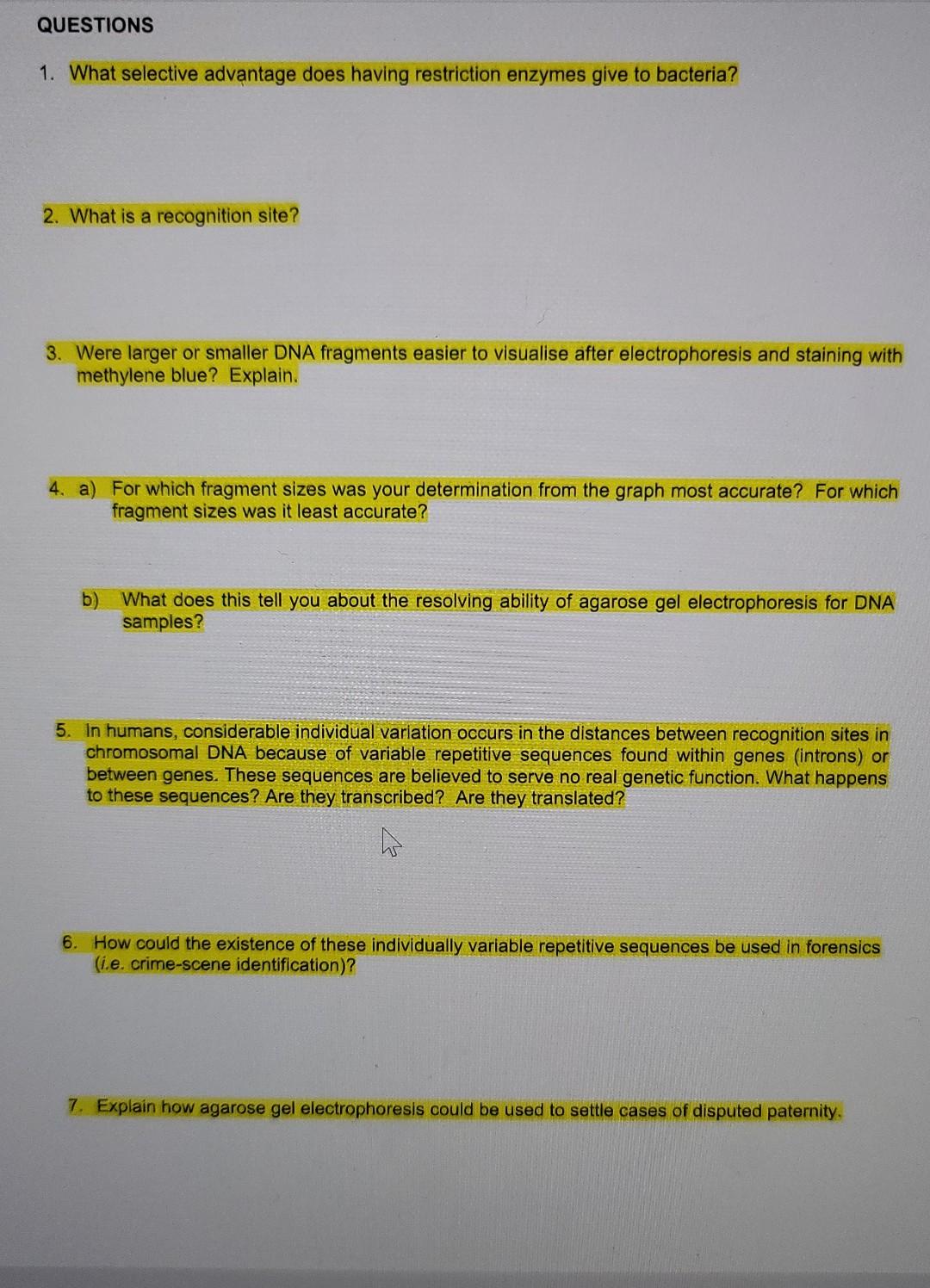 Solved QUESTIONS 1. What selective advantage does having | Chegg.com