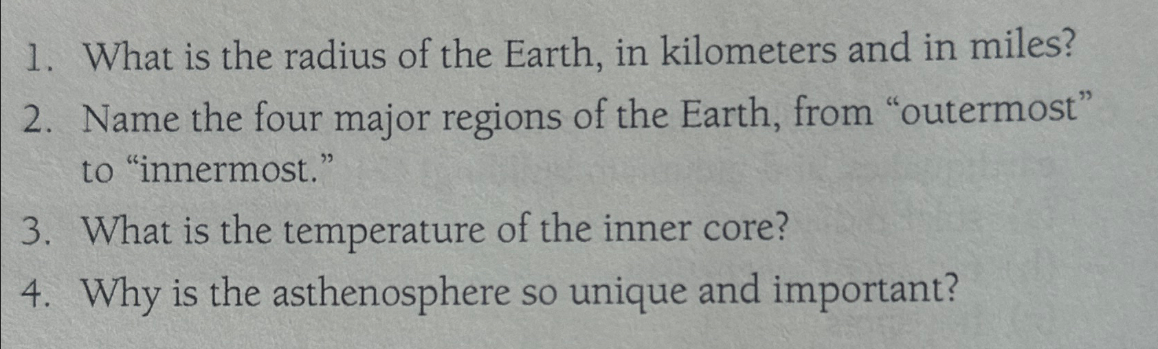 Solved What is the radius of the Earth, in kilometers and in | Chegg.com