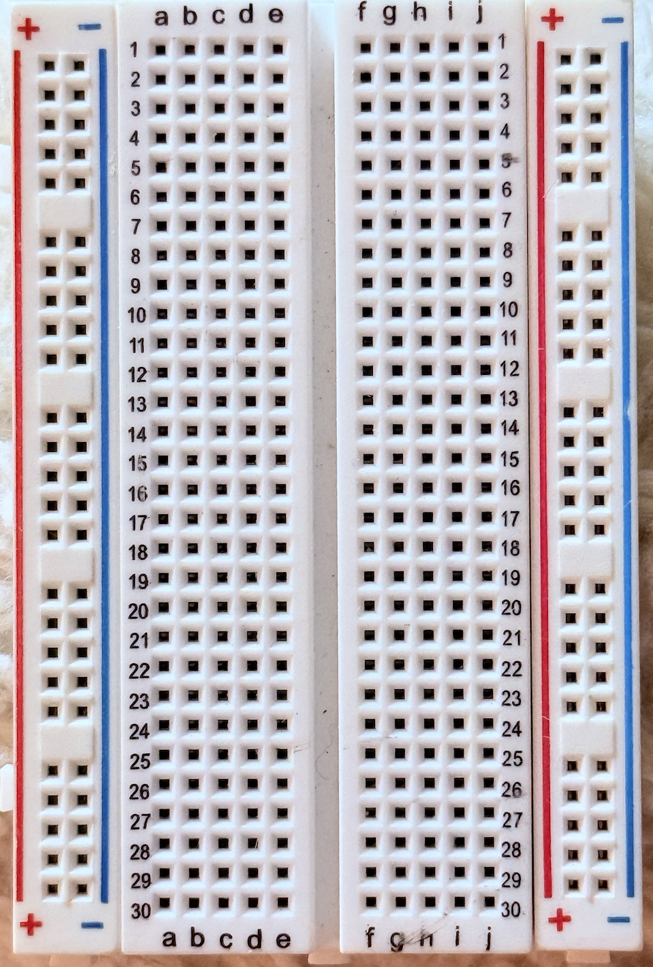 Solved How do I set up my breadboard circuit based on this | Chegg.com