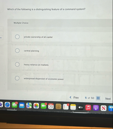 Solved Which of the following is a distinguishing feature of | Chegg.com