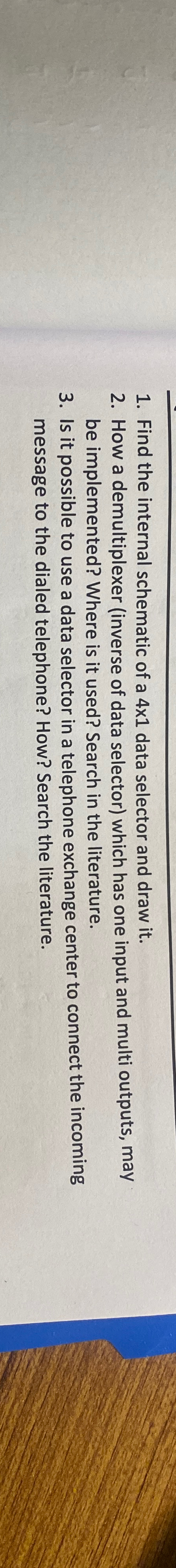 Solved Find the internal schematic of a 4×1 ﻿data selector | Chegg.com