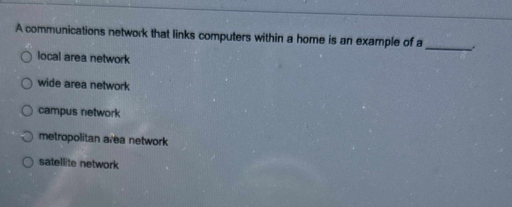 Solved A communications network that links computers within | Chegg.com