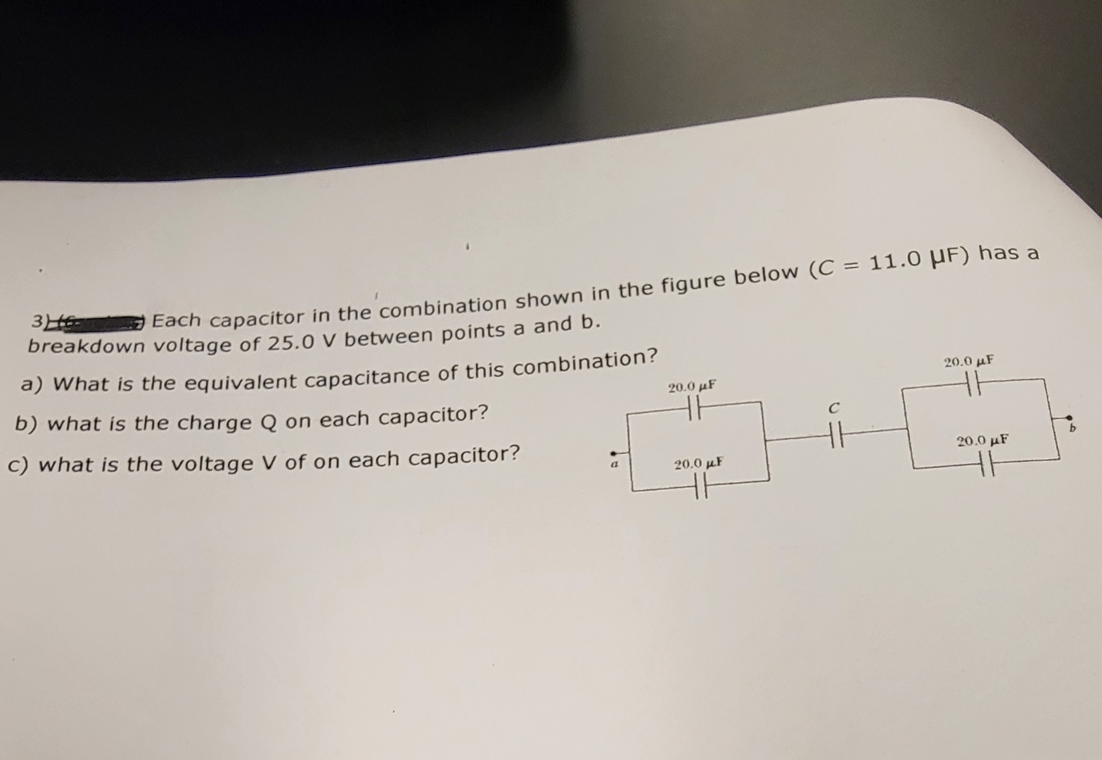 Solved Each capacitor in the combination shown in the figure | Chegg.com