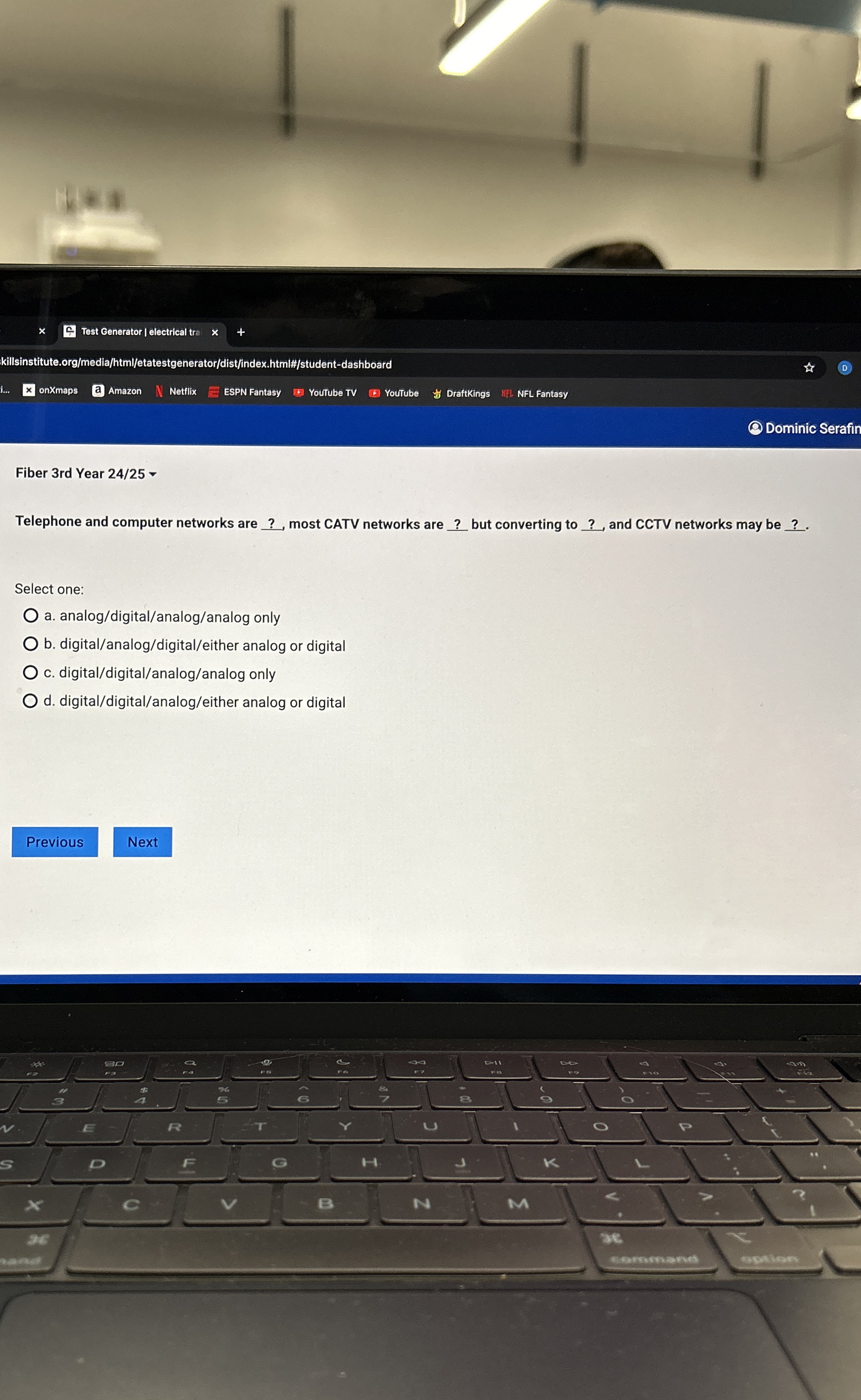 Solved Fiber 3rd Year 24/25 -Telephone and computer networks | Chegg.com
